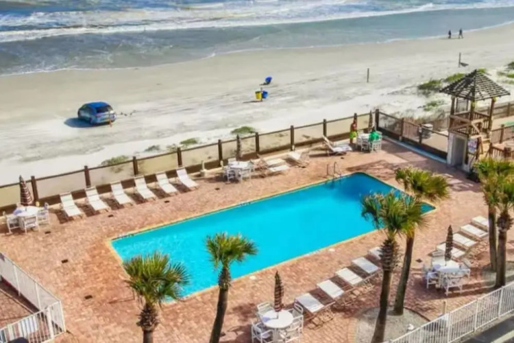 Ocean View Studio Daytona Zzz 4 - Daytona Beach Shores, FL