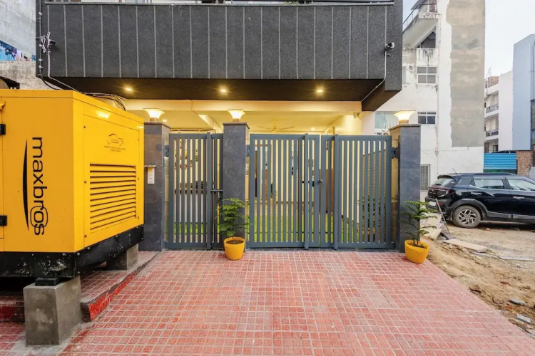 Lime Tree Luxury 2bhk Service Apartments - Gurugram