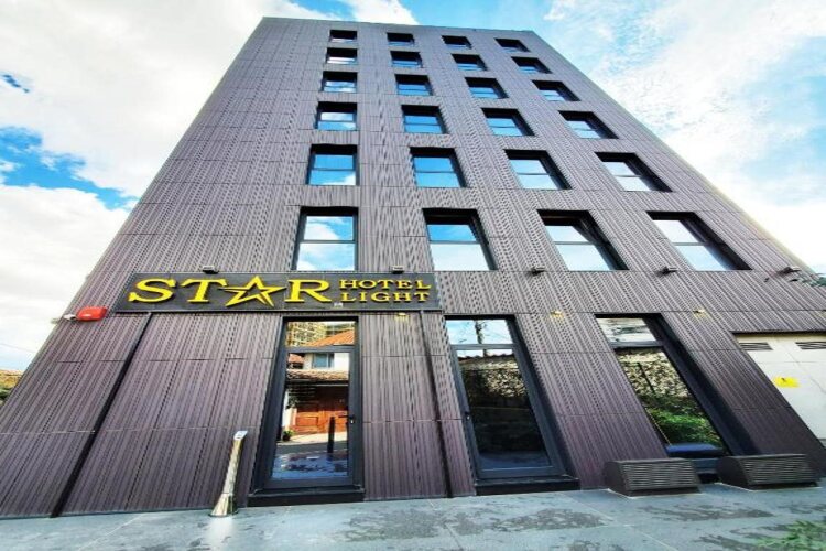 Hotel Star Light Tirane - 地拉那