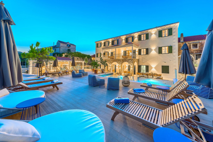 Hotel Brattia - Postira