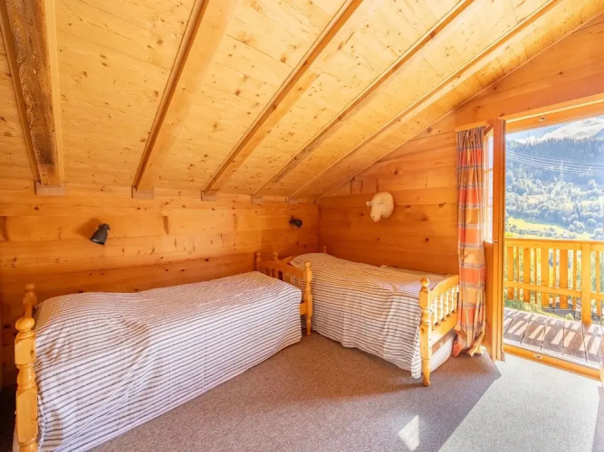 8p Chalet In The Mountains Near Fiesch Ski Area - Ernen