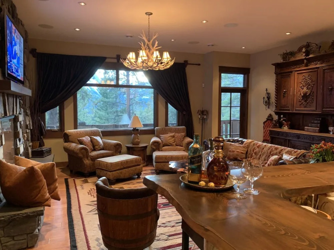 Chateau Elise - Canmore