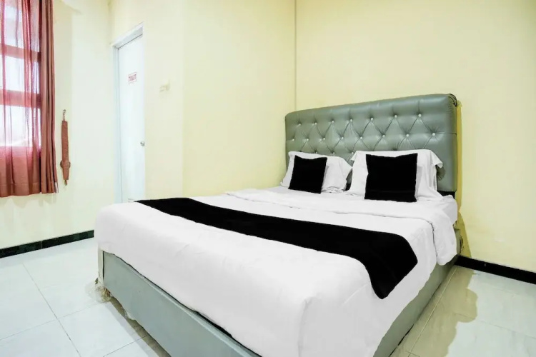 Oyo 94806 Kostel 97 - Palembang