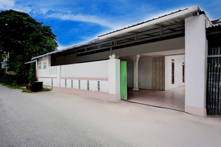 Hotel O Medan Near Sun Plaza Formerly Medan Baru House - Medan