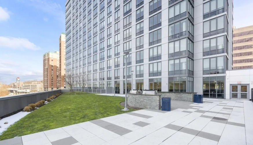 Global Luxury Suites White Plains - Nyack, NY