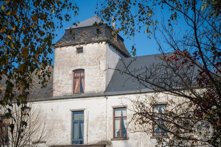 Le Domaine Du Château Blanc à 10 Minutes De Pairi Daiza - Hainaut