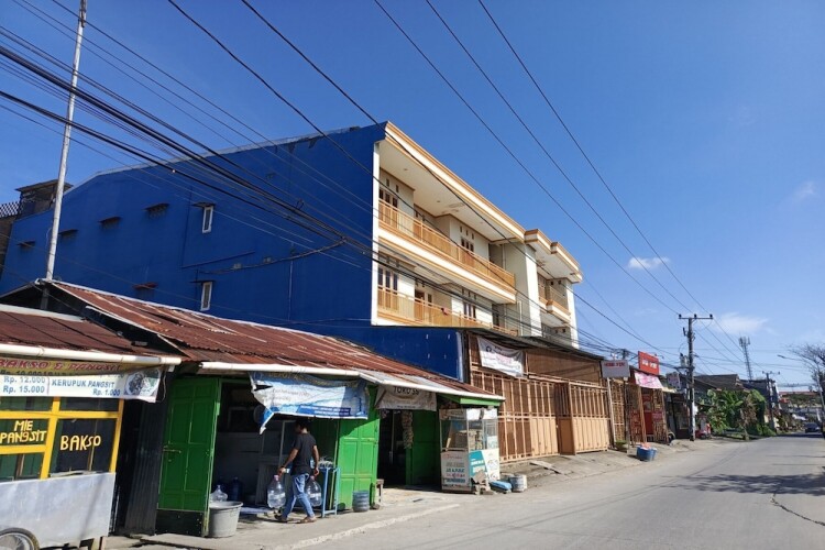 Oyo 93764 Homestay Citra - South East Sulawesi