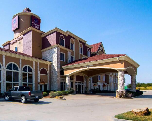 Comfort Suites Gainesville - Lake Texoma