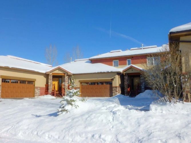 Cascades Townhomes By Steamboat Resorts - Colorado