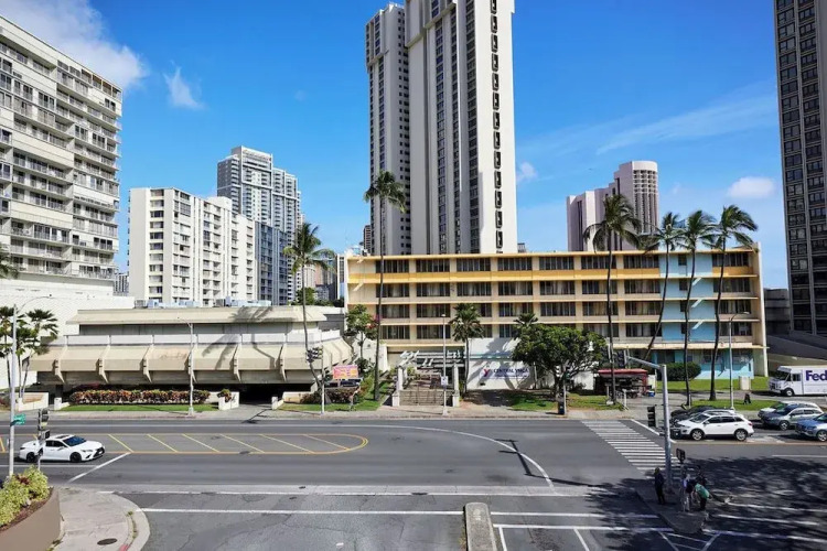 Central Ymca Residences - O‘ahu, HI