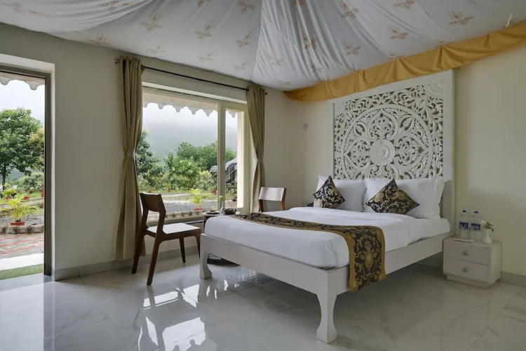 Kavish Holiday Hill Resort - Gujarat