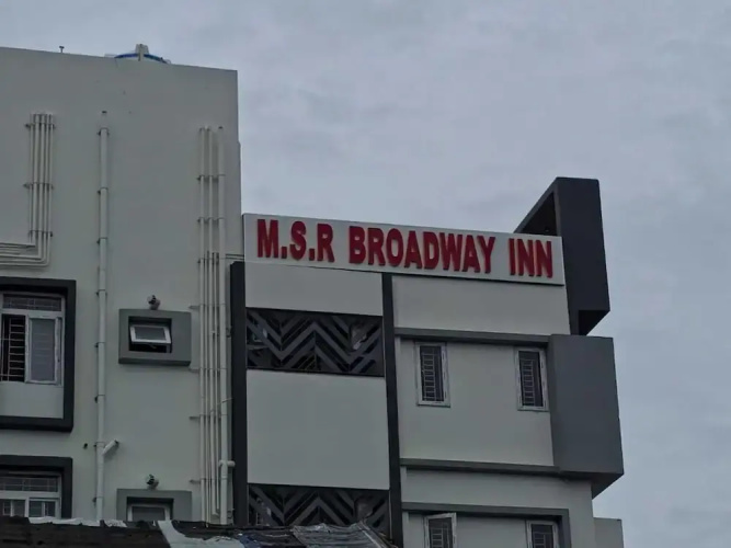 Broadway Inn - Mysuru