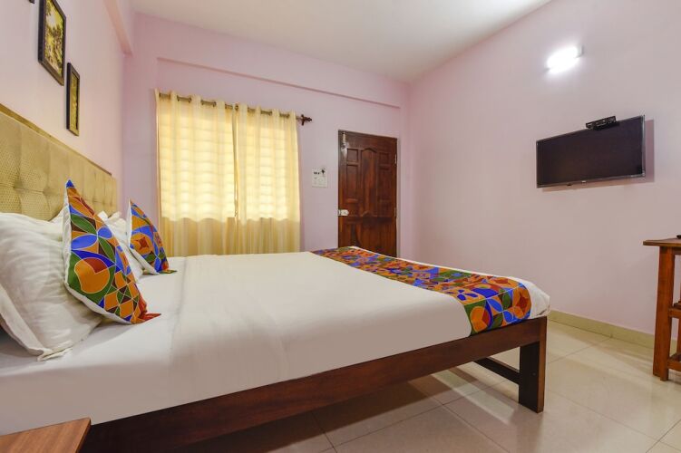 Fabexpress Morjim Paradise - Goa