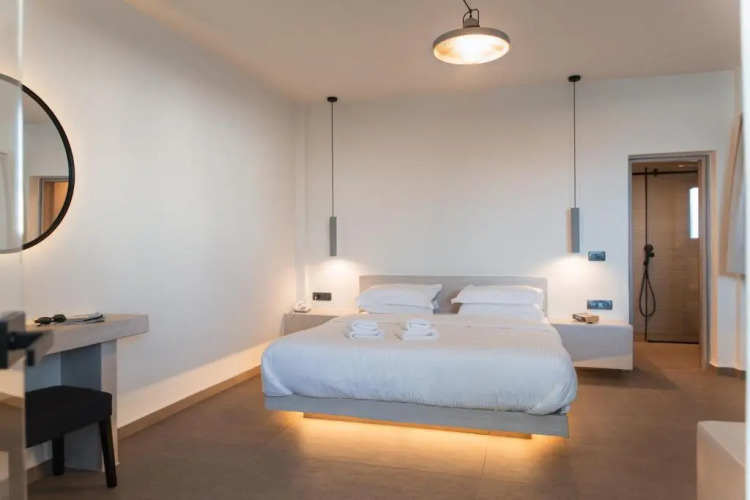 North Wind Luxury Suites - Oia