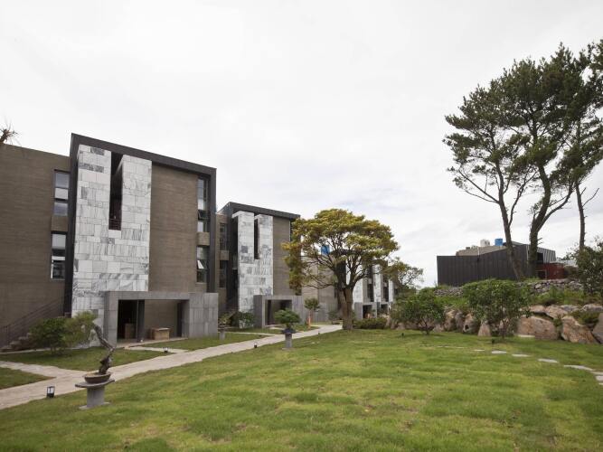Luston Villa & Hotel - Jeju