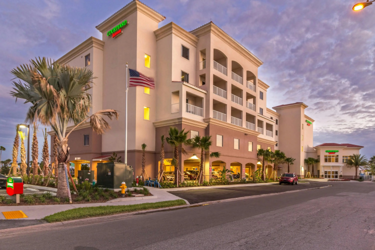 Courtyard St. Petersburg Clearwater/madeira Beach - Treasure Island, FL