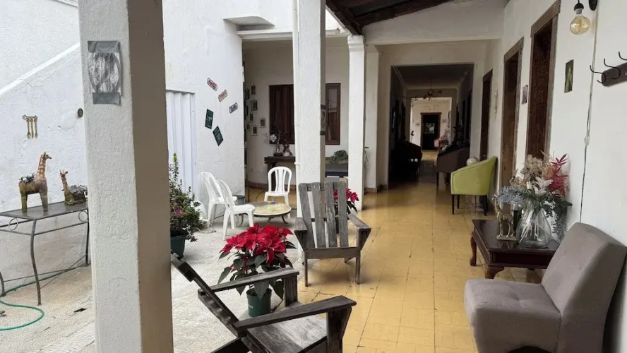 Casa De Las Flores - Ciudad de Guatemala