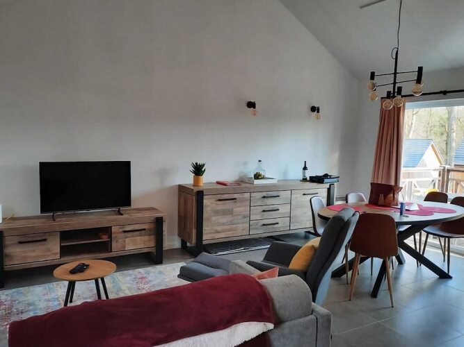 Cosy Chalet Near Durbuy In Nature - Somme-Leuze