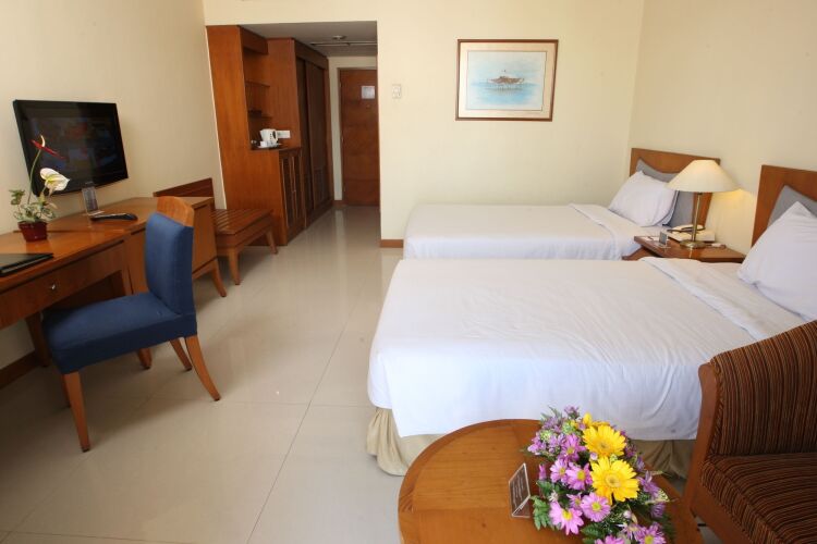 Makassar Golden Hotel - Makassar