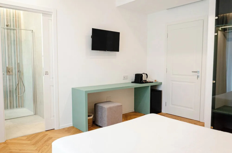 Neró Rooms - Giardini Naxos, Italy