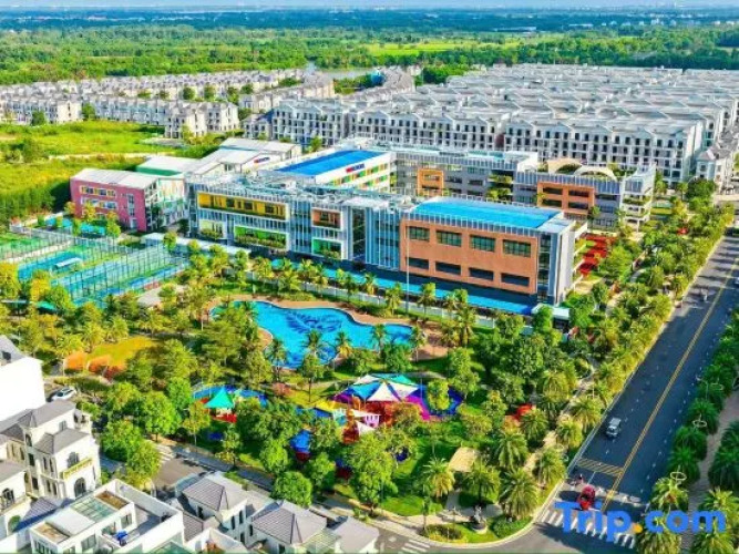 Vinhomes Grand Park | Lots Of Greenery | Shopping Mall | Swimming Pool | Ho Chi Minh City - Bien Hoa