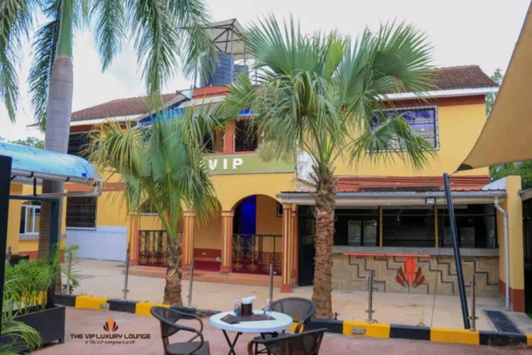The Vip Luxury Lounge - Kisumu