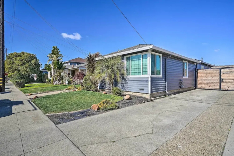 Cozy Bay Area Vacation Rental With Patio - Hayward, CA