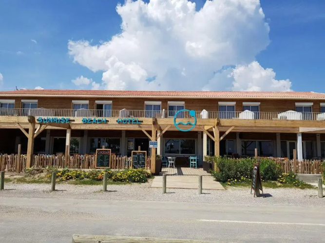 Sunrise Beach Hotel - Narbonne