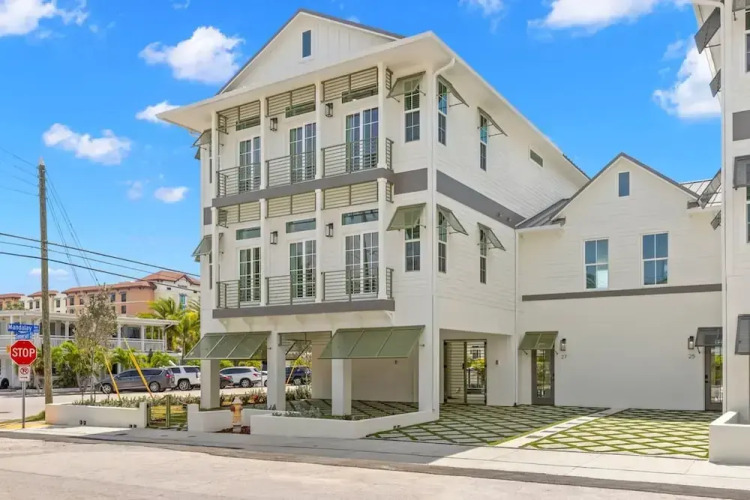 Jade House At The Gemma - Clearwater Beach, FL