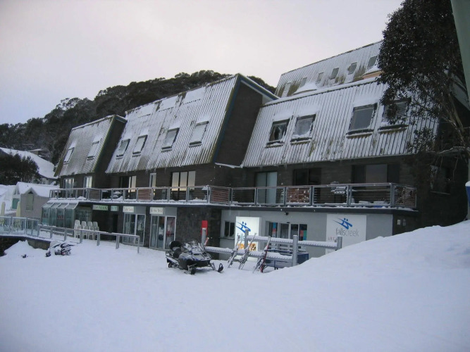 Altitude Apartments - Falls Creek
