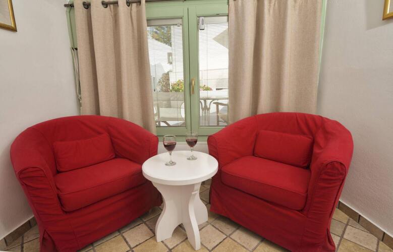 Ira Hotel & Spa - Adults Only - Santorini
