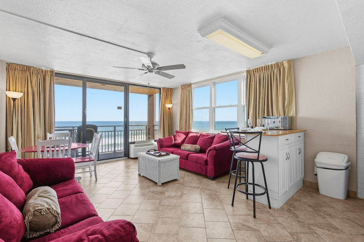 Hawaiian Inn 502 - Daytona Beach Shores, FL