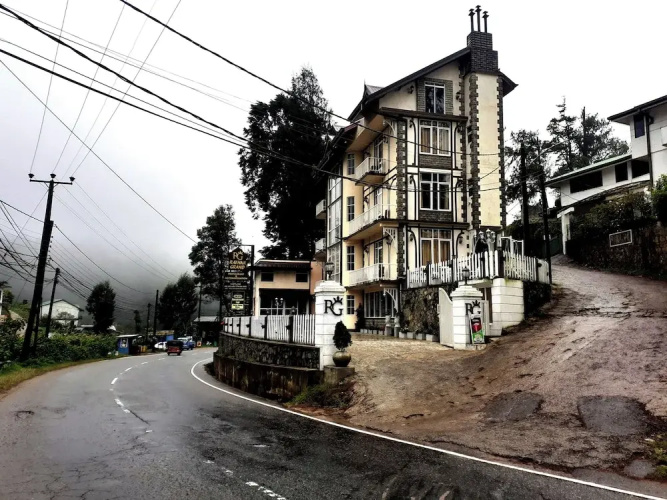 Rathna Grand Hotel Nuwara Eliya - Nuwara Eliya