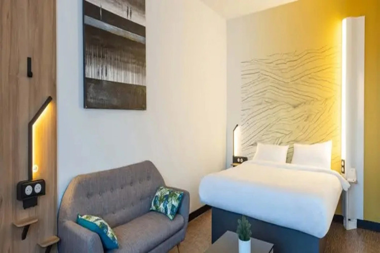 B&b Hotel Rennes Parc Expo Aéroport - Bruz