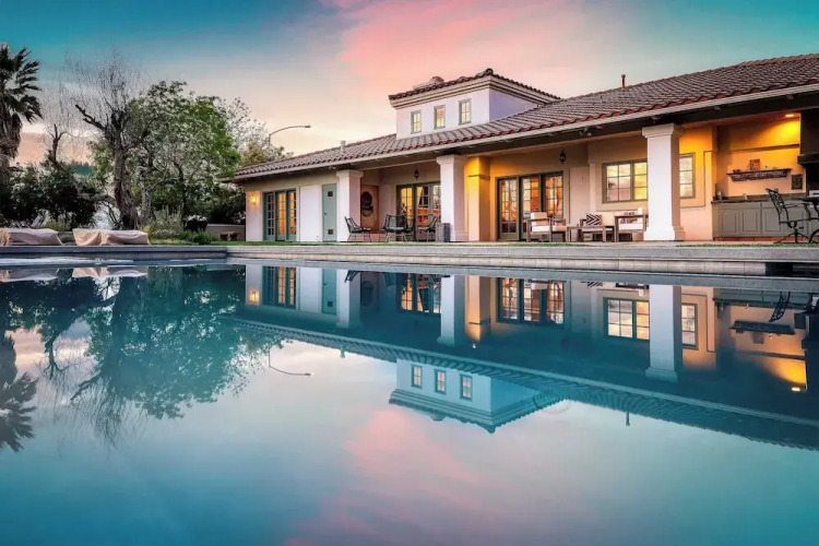 Wellsona Vineyard Retreat + Pool, Hot Tub, Views Main Home + Guest Home - Paso Robles, CA