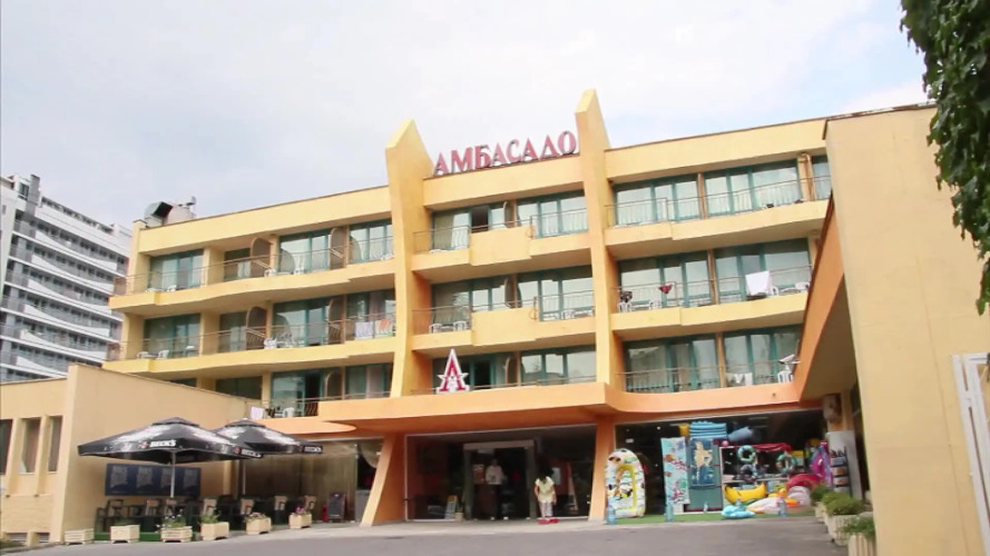 Hotel Ambassador - Free Parking - Warna