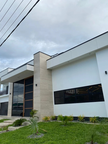 Empire Villa 2 Mon Plaisir - Paramaribo