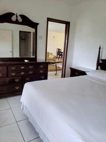 Comfy Haven - Montego Bay