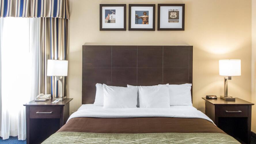 Comfort Inn Tulsa-downtown West - Tulsa, OK