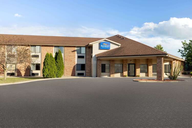 Baymont By Wyndham Monroe - Michigan