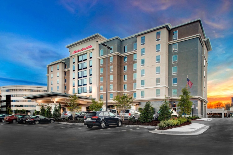 Hampton Inn & Suites By Hilton Atlanta Perimeter Dunwoody - Sandy Springs, GA