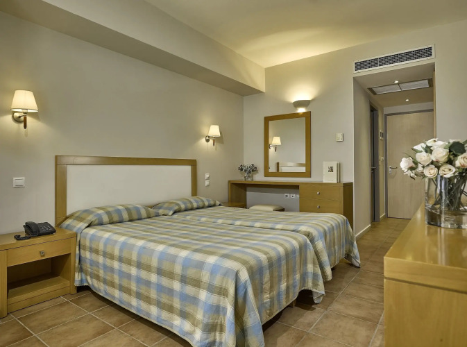 Cabo Verde Hotel - Euboea