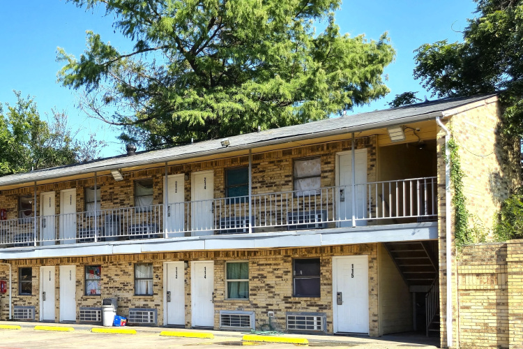 Mi Amor Inn & Suites By Hotel O Dallas Tx Hwy 352 - Dallas