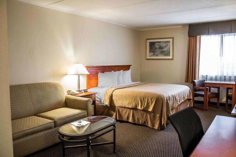 Baymont By Wyndham Youngstown - Youngstown, OH
