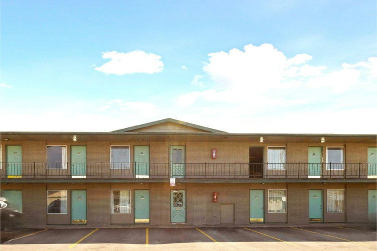 Curry’s Motel By Oyo Saginaw Mi - Saginaw, MI