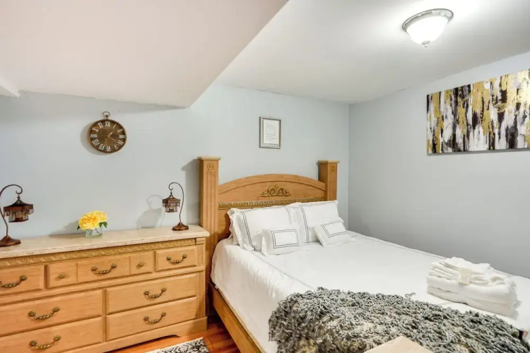 Cozy Albany Vacation Rental ~ 5 Mi To Downtown! - Albany, NY