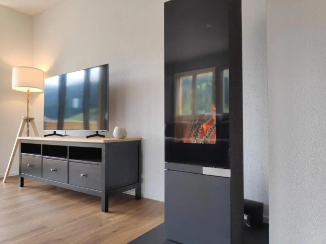 Chuenislodge1 Neu, Grosse Terrasse & Designerofen, Prächtige Aussicht - Lenk im Simmental