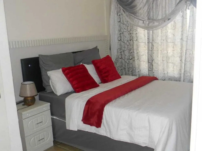 M2t Guest House - Somerset West