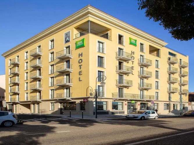Ibis Styles Ajaccio Napoleon - Ajaccio