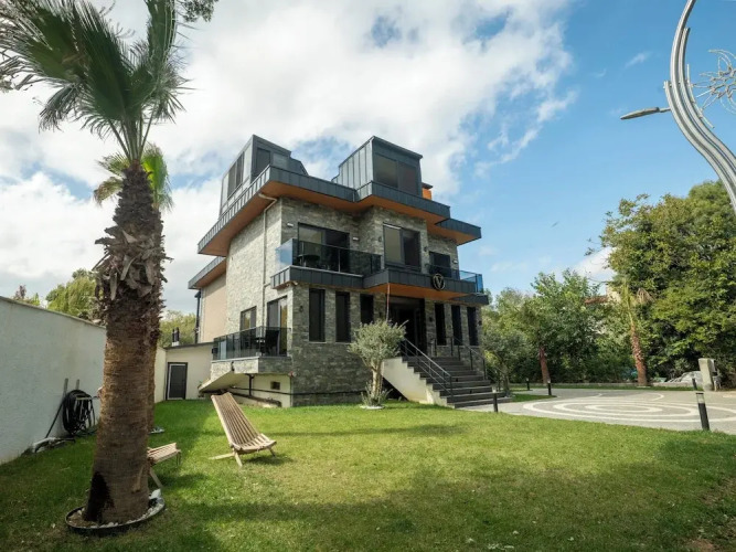 Verona Hotel - Körfez